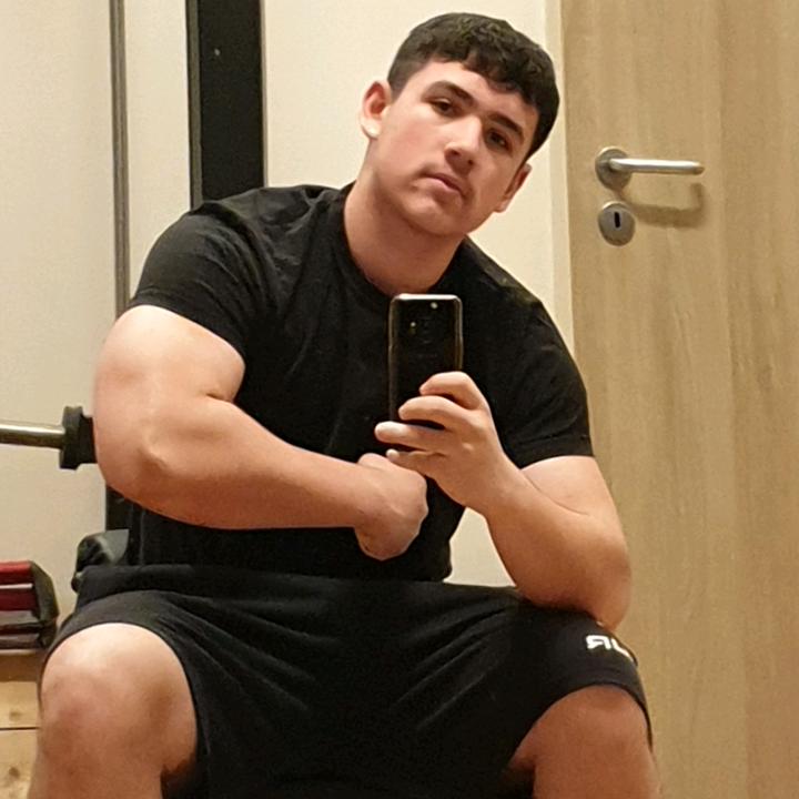 🦄 @czech_genetics - Real kratos - TikTok