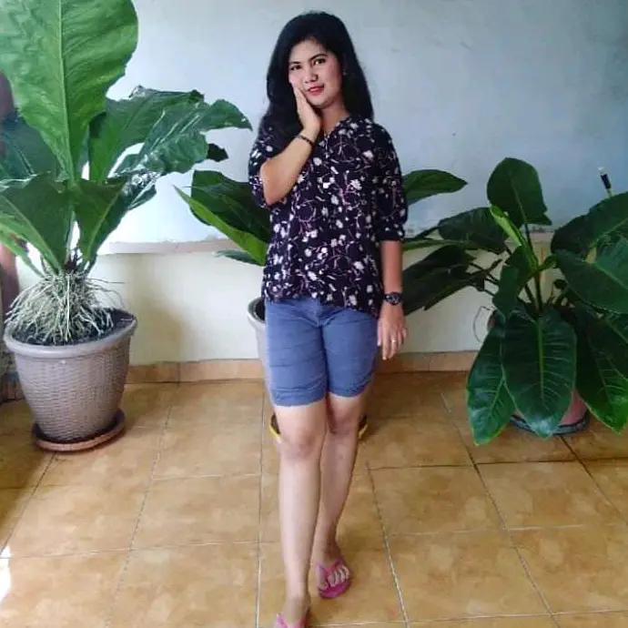 Feby Saragih - @boru_paksaragih TikTok Analytics | Profile, videos & hashtags | Exolyt