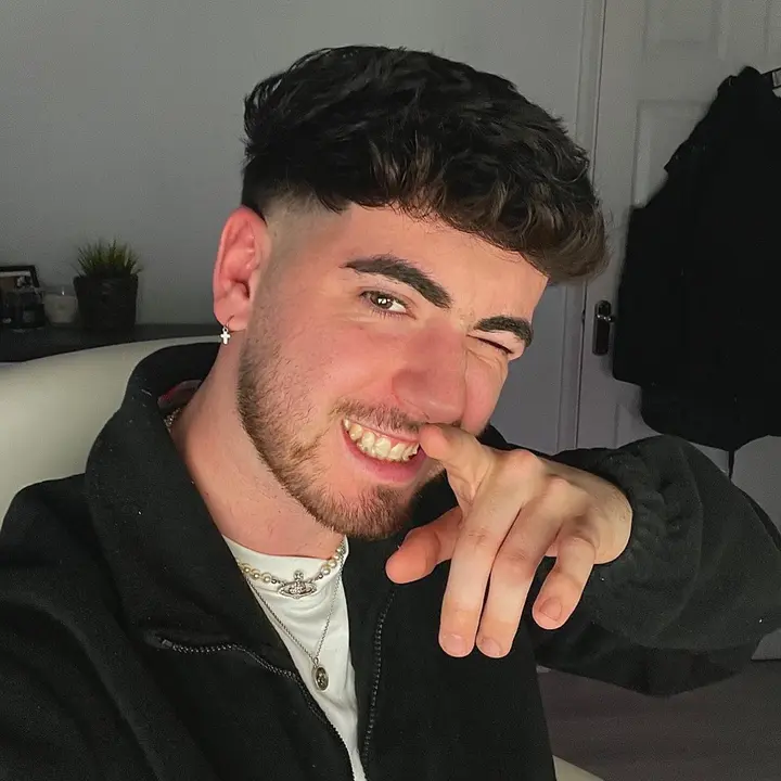 Callum Ryan - @thatonecalTikTok Аналитика | Профиль, видео, хэштеги ...